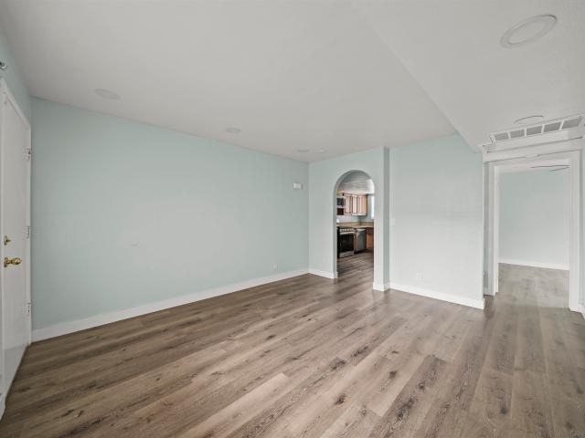 368 Vance St # 3 C