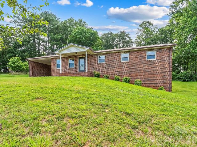 3695 Bradley Road