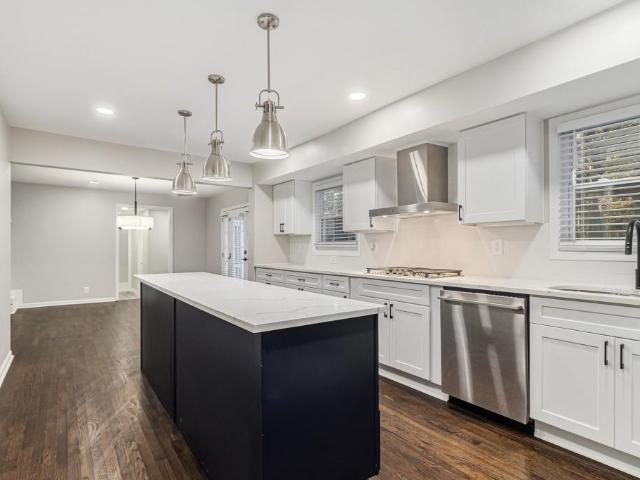 3695 Fox Hills Dr SE, Marietta, GA 30067 | MLS #7605
