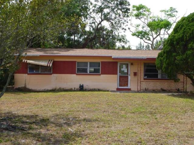 3695 Searobin Dr SE, Saint Petersburg, FL 33705