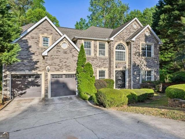 3697 Mortons Landing Dr, Ellenwood, GA 30294