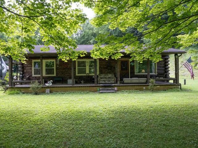 3697 Canton Rd, West Union, WV 26456
