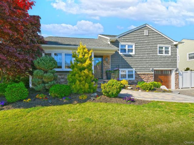 3697 Regent Lane