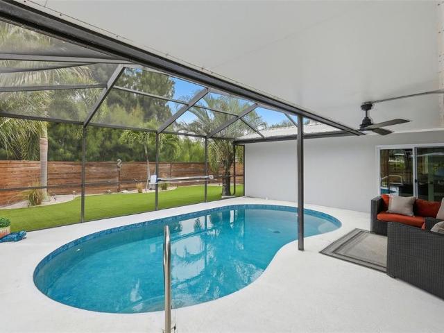 3698 61st Way N, St. Petersburg, FL 33710 | MLS #TB8495 | Compass