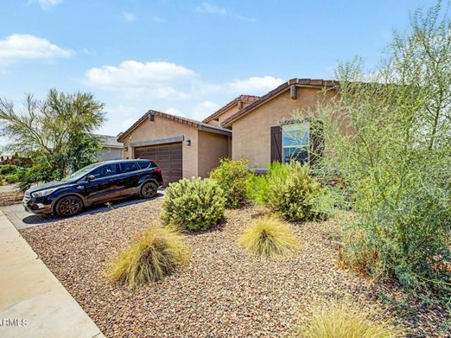 36990 N Camarillo Dr, San Tan Valley, AZ 85140