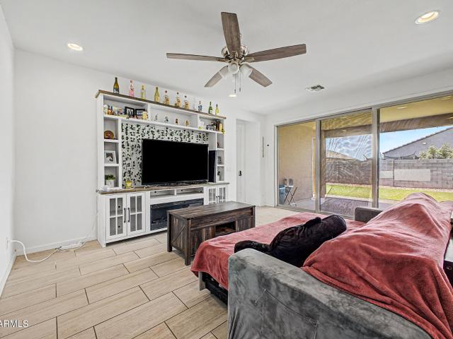 36990 n camarillo drive