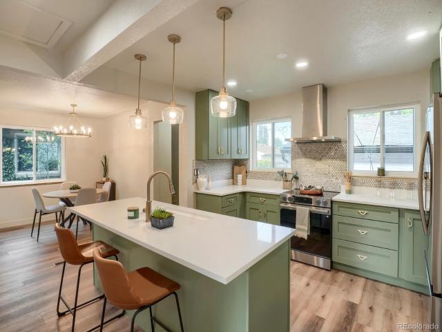 3699 Grape Street