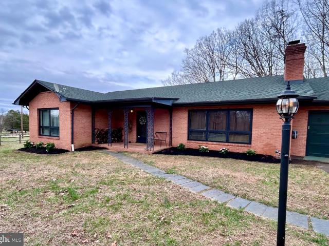 3690 Beautiful Run Road