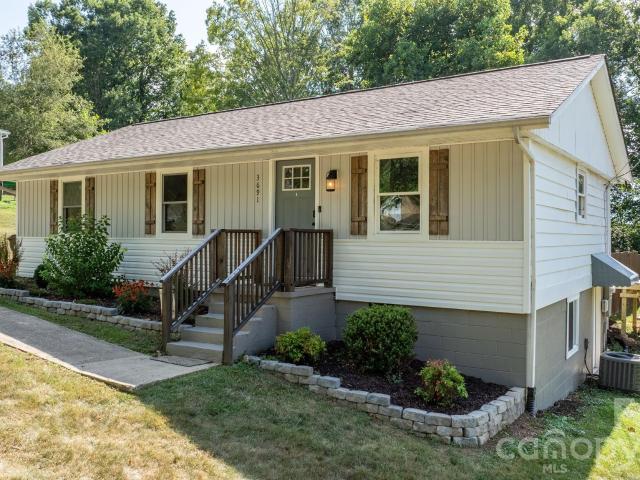3691 Vantage Heights Circle