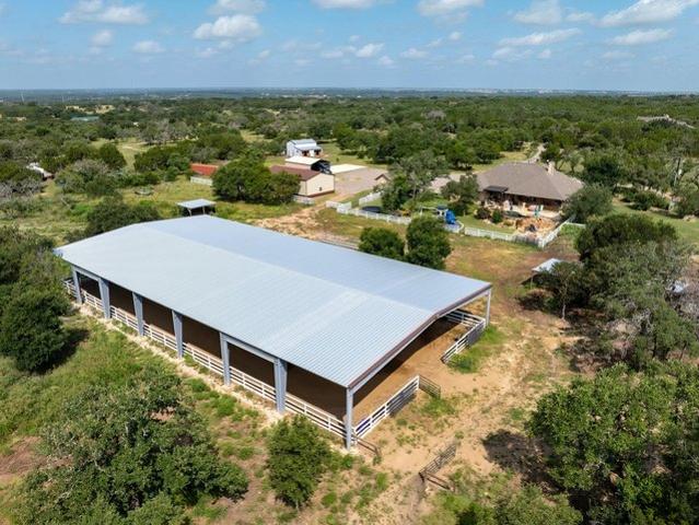 3692 County Road 207, Liberty Hill, TX 78642