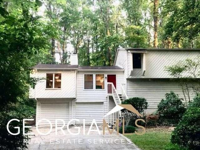 3692 Sawanee Dr, Marietta, GA 30062