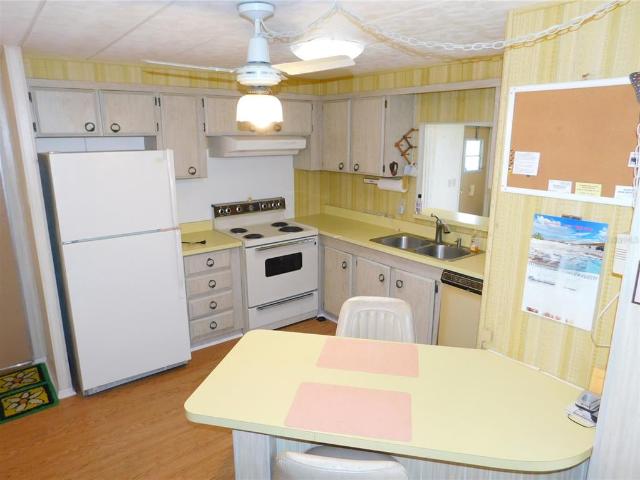 36934 Beth Ave, Zephyrhills, FL 33542 | MLS #TB8416 | Compass