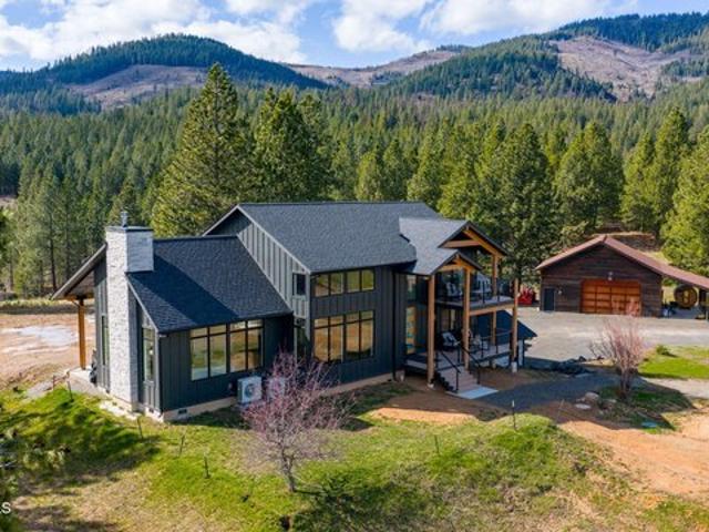 3693 S Puma Dr, Coeur d'Alene, ID 83814