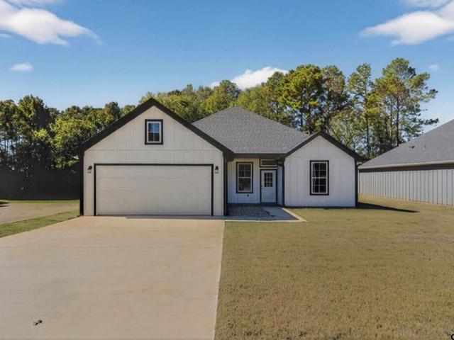 369 County Road 4215, Jacksonville, TX 75766