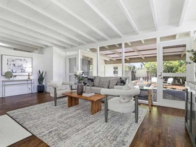 369 Drake Ct, Santa Clara, CA 95051