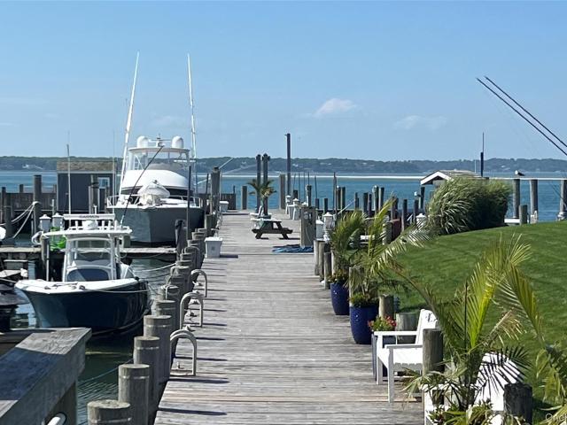 369 Dune Road