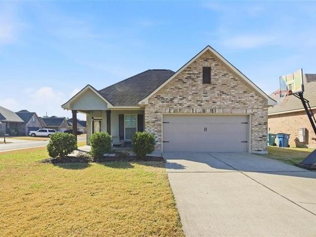 369 Madison Crossing Dr, Sulphur, LA 70665