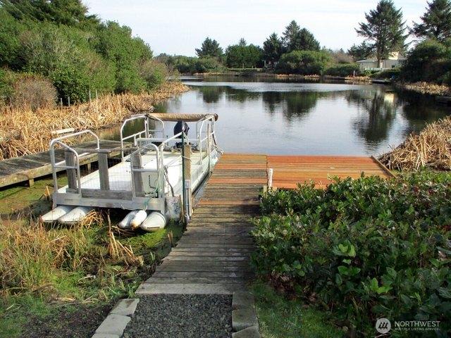 369 N Razor Clam Dr SW, Ocean Shores, WA 98569