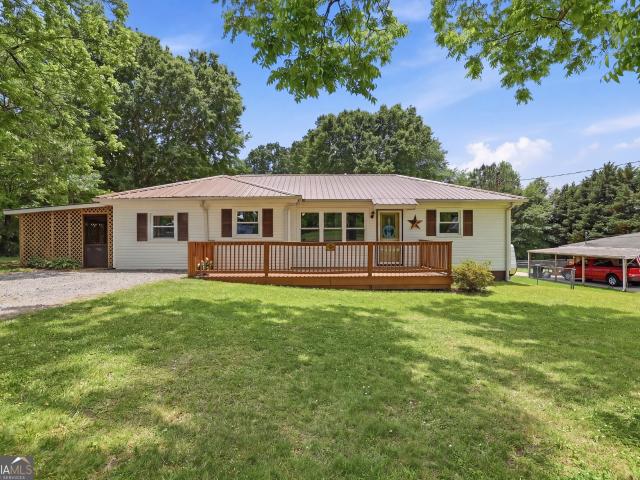 369 Skyline Drive