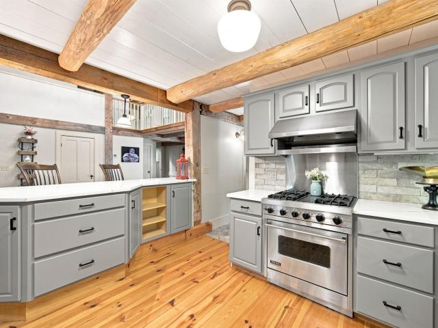 369 Stoddard Road