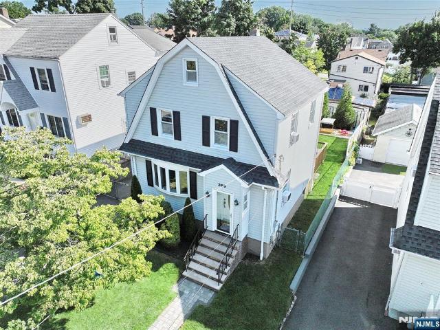 369 Sussex Road
