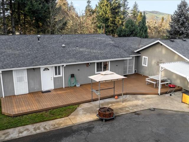 369 upper camp loop rd