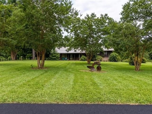 369L Sullivan Rd, Winnfield, LA 71483