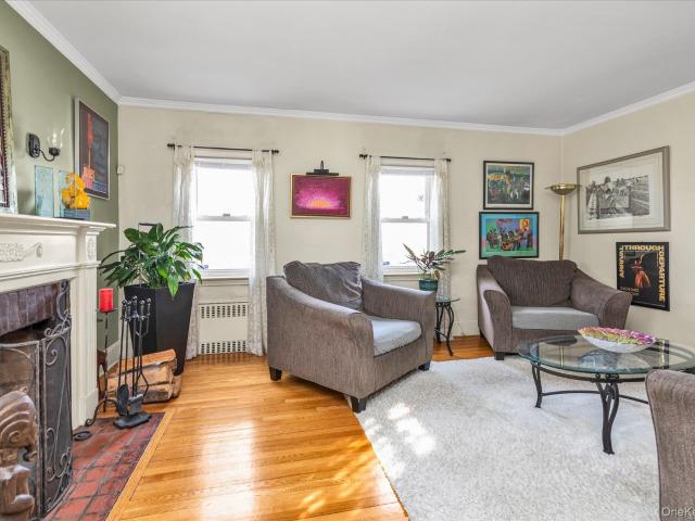 36 13 Clearview Expressway