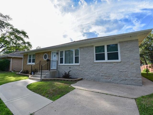 36 159th St, Calumet City, IL 60409
