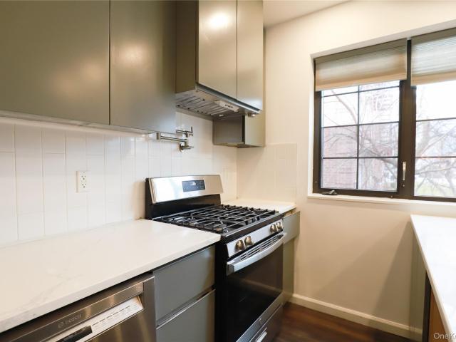 36 20 th Street