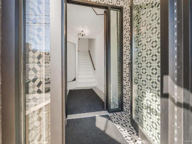 36 34 11th Street, Unit 2F