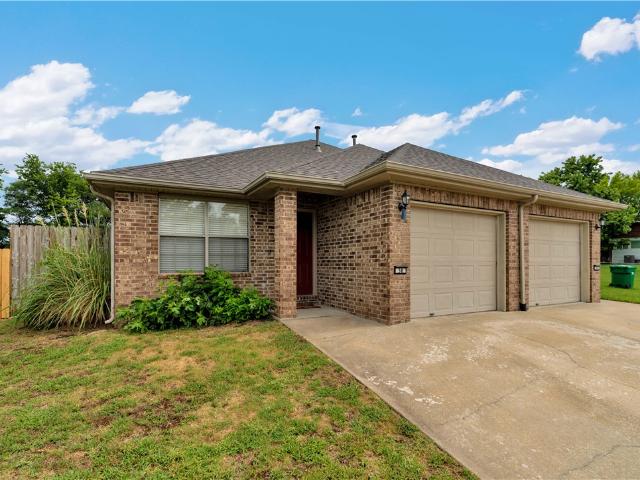 36 38 W Rainsong Street