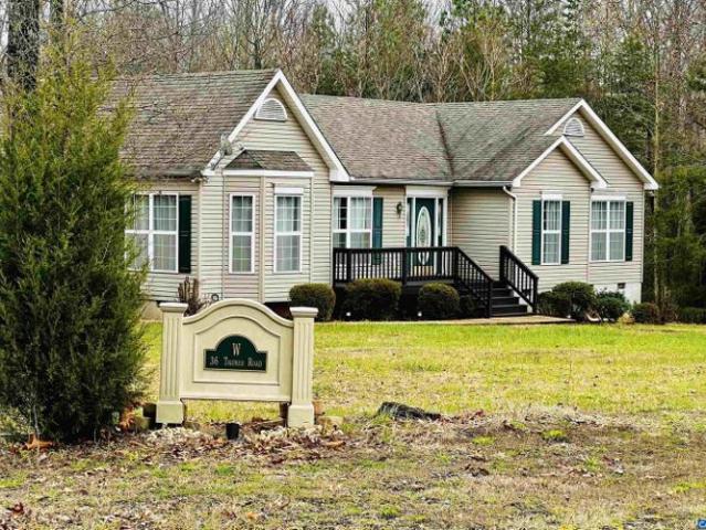 36 Thomas Rd, Dillwyn, VA 23936