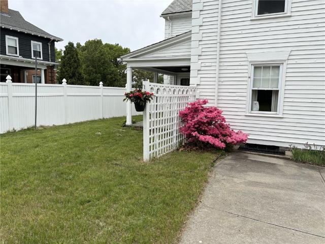 36 Underwood St, Pawtucket, RI 02860 | MLS #1416