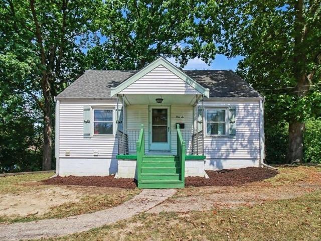 36 Utz Dr, Florence, KY 41042