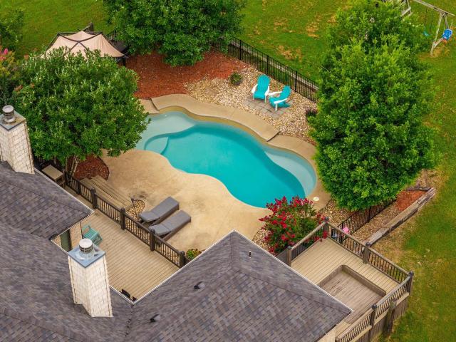 36 Valley Meadows Drive