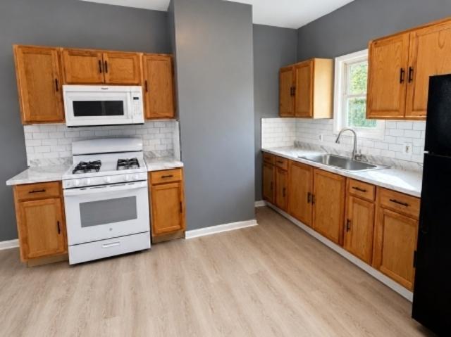 36 Valley St # 2