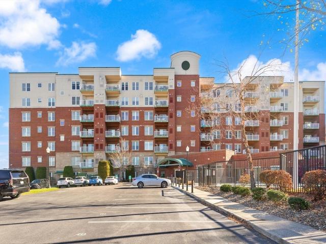 36 Village Middleton Ma, Unit 506, Middleton, MA 01949 | MLS #73456 | Compass