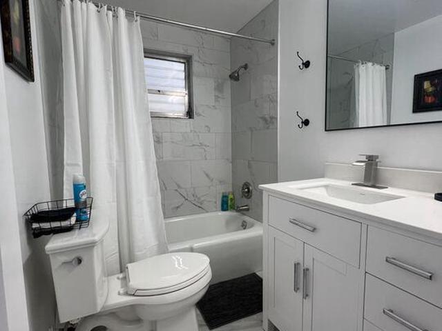 36 W Cedar Avenue