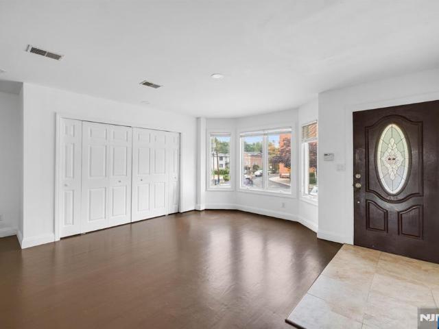 36 W Central Boulevard # A