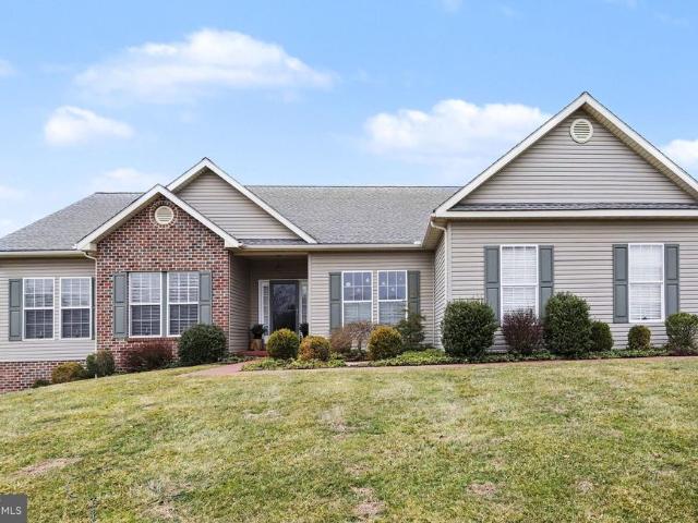 36 W Summit Drive