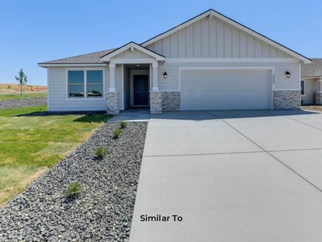 36 W 12th St, Deer Park, WA 99006