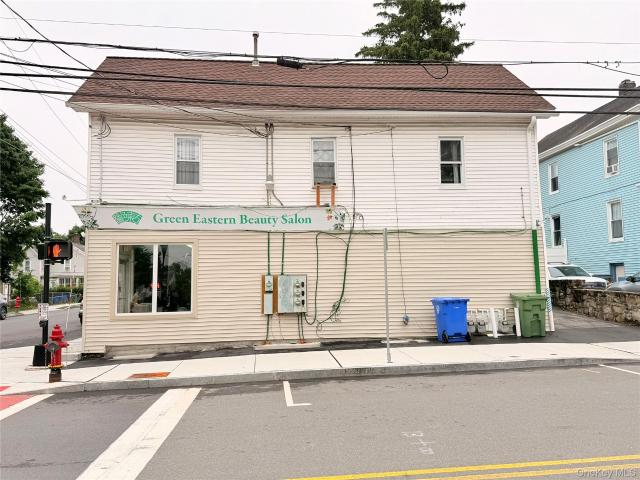36 Wallkill Avenue
