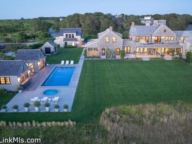 36 Warrens Landing Rd, Nantucket, MA 02554