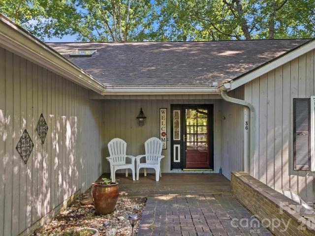 36 Water Thrush Road