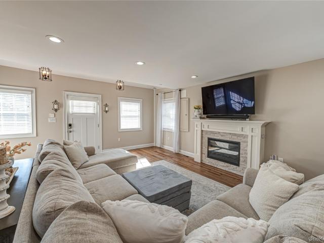 36 West Boulevard