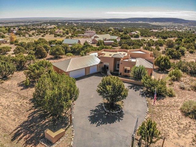 36 Western Saddle Dr, Tijeras, NM 87059