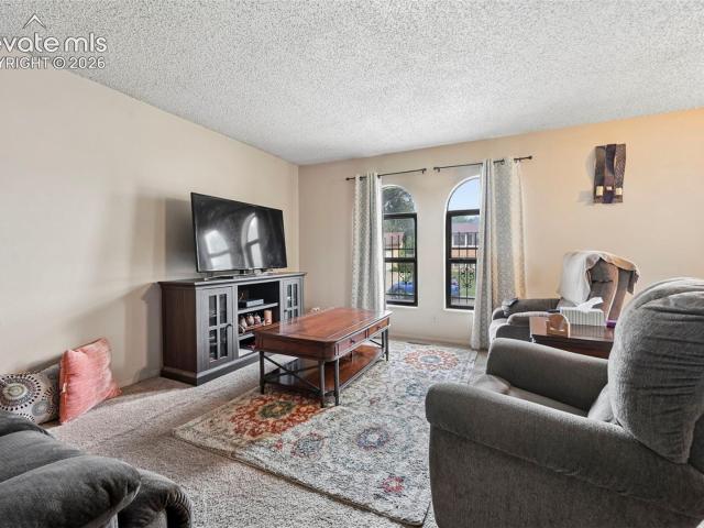 36 Wheatridge Drive