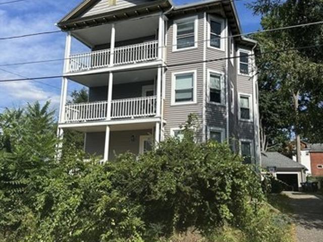36 Winter St, Southbridge, MA 01550