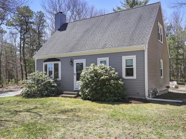 36 Winston Ave, Bourne, MA 02532